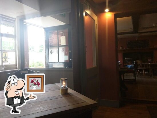 Menu at The Chequers Inn pub & bar, Wallingford, Berrick Salome