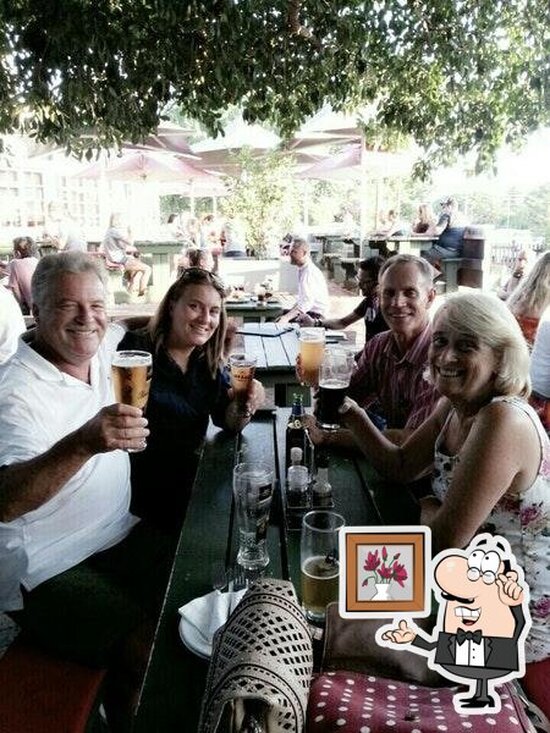 Bossa Somerset West, Cape Town - Restaurant menu, prices and reviews