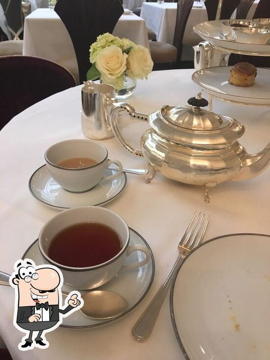 Harrods Café, London, Knightsbridge - Restaurant menu, prices and reviews