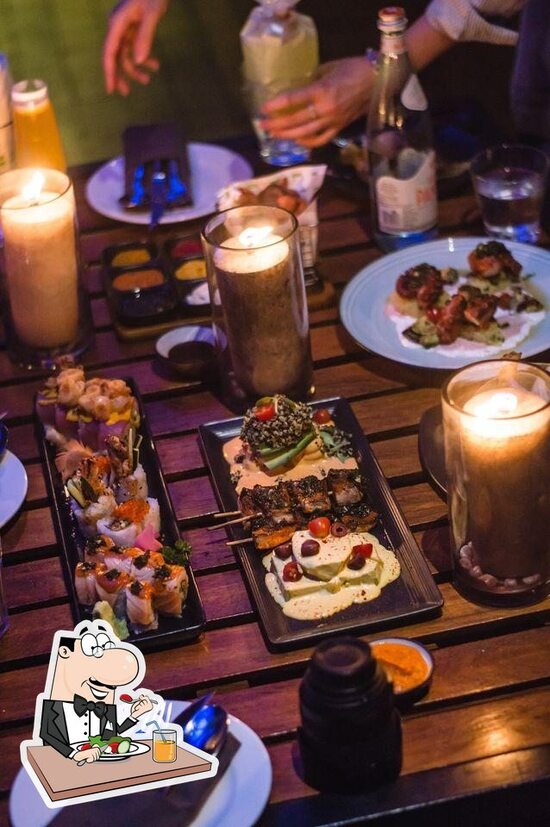 Above Eleven pub & bar, Bangkok - Restaurant menu and reviews