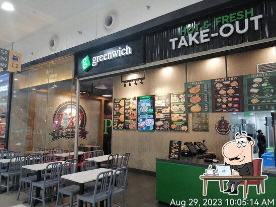 Greenwich fast food, Caloocan, UG Floor - Restaurant reviews