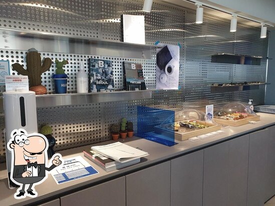 H.US Coffee, Busan - Restaurant menu, prices and reviews