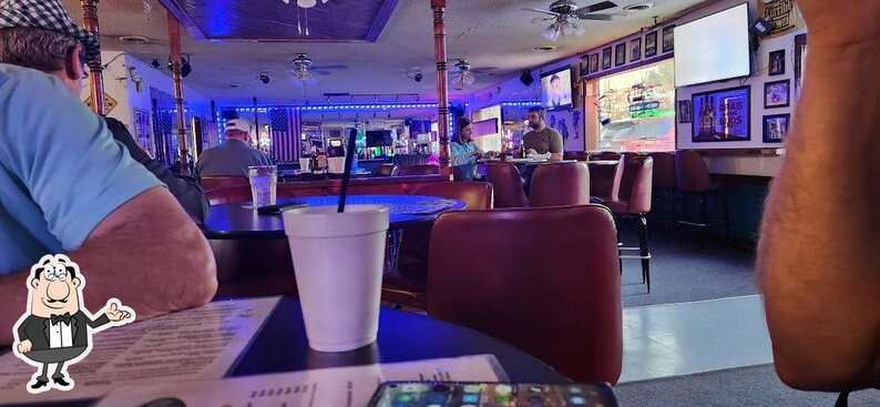 The Oasis Bar & Grill, Santee - Restaurant menu, prices and reviews