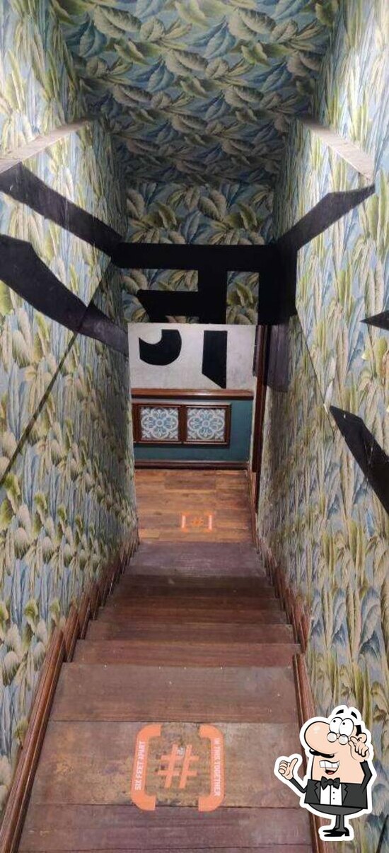 Versova SOCIAL, Mumbai, Versova - Restaurant menu, prices and reviews
