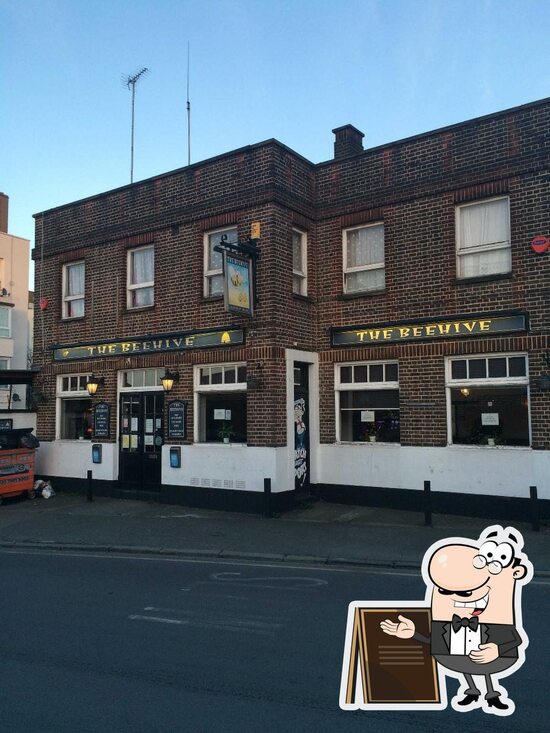 Menu at The Beehive pub & bar, London, 104 Empson St
