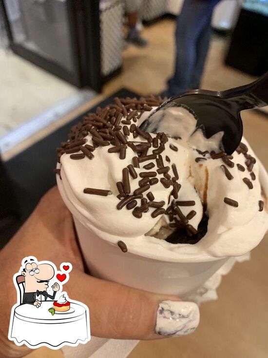 Murray's Ice Cream in Harrison - Restaurant menu and reviews