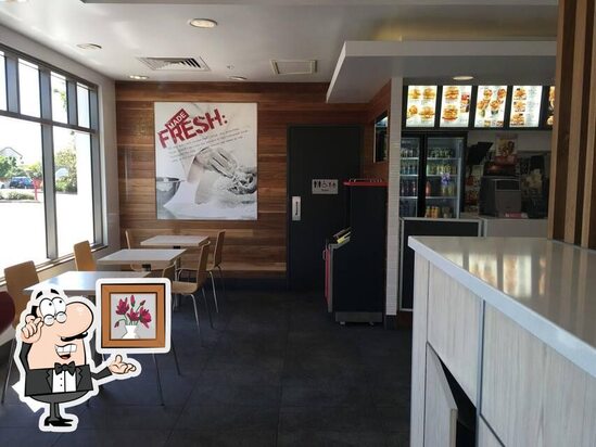 KFC Morningside, 583 Wynnum Rd in Morningside - Restaurant menu and reviews