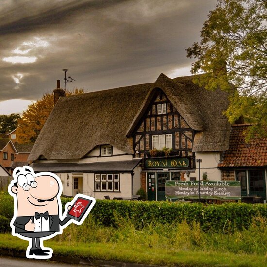 Royal Oak, Easterton - Restaurant menu, prices and reviews