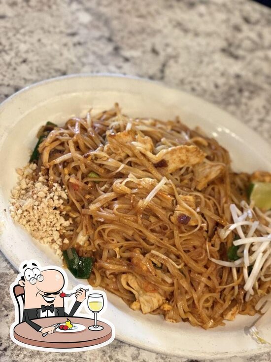 Chiangmai Thai Kitchen, 103 W Loop 281 #430 in Longview - Restaurant ...