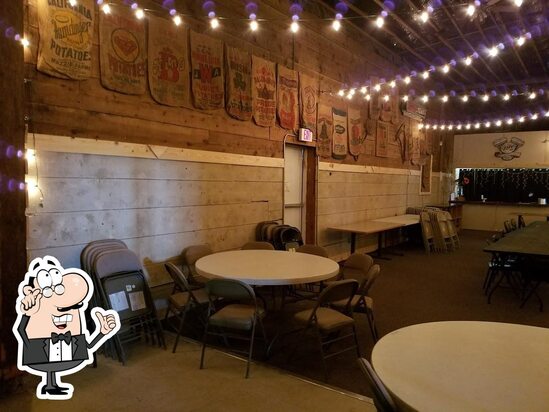 Mainline Bar & Grill, Downer - Restaurant menu, prices and reviews