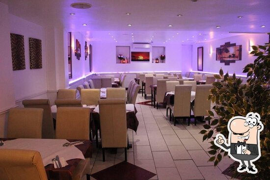 Savannah Restaurant (East African Restaurant/Somali Food), 105 Uxbridge ...