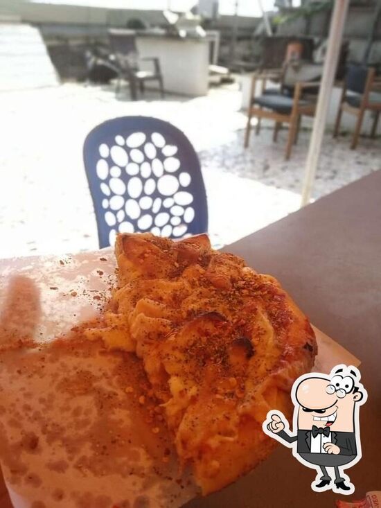 Eva's Pizza, Mumbai, Shop No.7 - Restaurant menu and reviews