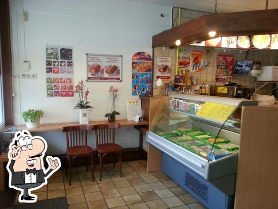 Menu at Vermoen's Snacks-Café, Zwijndrecht