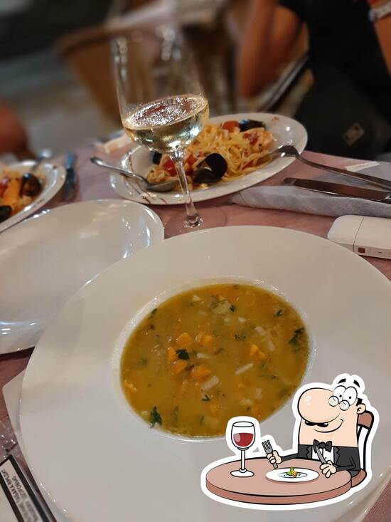 4 Stinet restaurant, Durrës, 7GM6+W3Q - Restaurant reviews