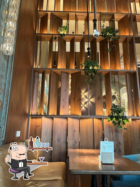 Shvili Nakheel Mall, Dubai - Restaurant menu, prices and reviews