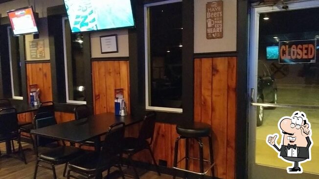The Bus Stop Bar & Grille, Birch Run - Restaurant menu, prices and reviews