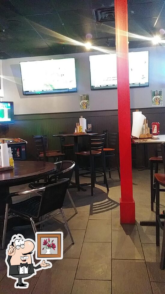 Halftime Sports Bar and Grill, Fernandina Beach - Restaurant menu ...