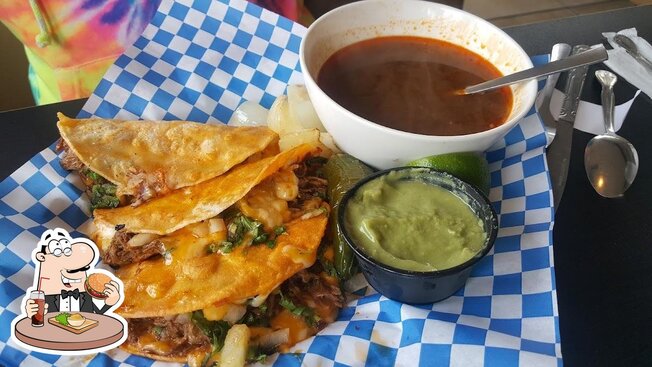 El Super Pollo Restaurant in Burien - Restaurant menu and reviews
