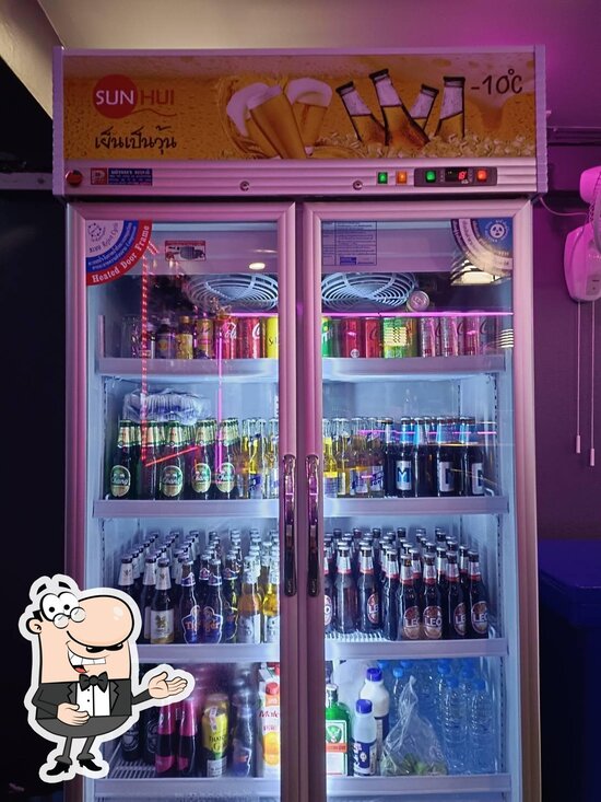 Amon's Bar, Pattaya - Restaurant menu, prices and reviews