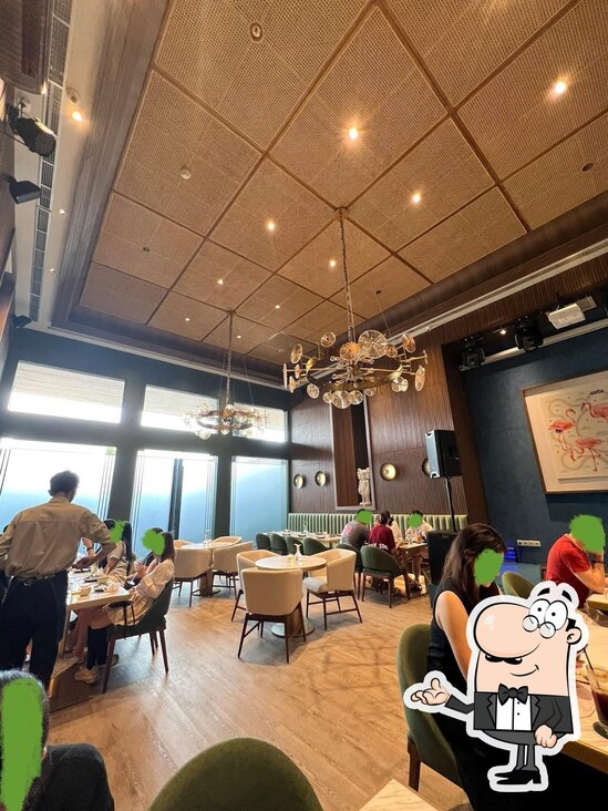 Maison du GIOI restaurant, Curug Sangereng - Restaurant reviews