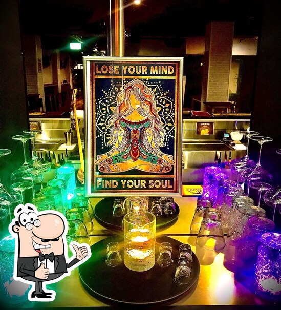Suzi Cue’s, Surfers Paradise - Restaurant menu, prices and reviews