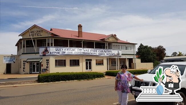 Menu at Lake Grace Pub, Lake Grace