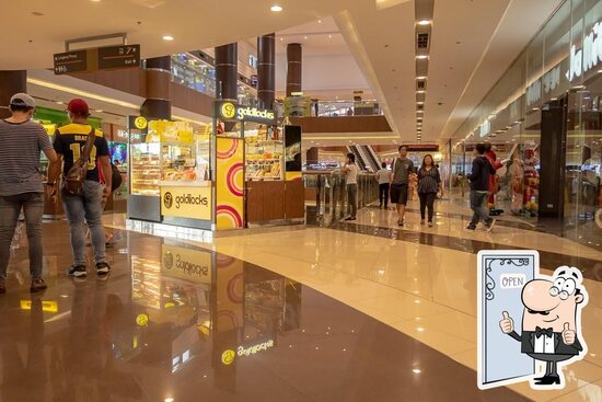 Goldilocks desserts, Cebu City, 8W36+JGJ - Restaurant menu and reviews
