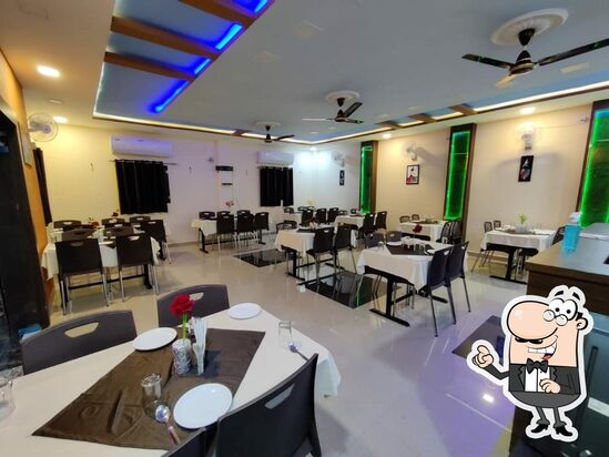 Hotel Kalash, Bina - Restaurant menu, prices and reviews