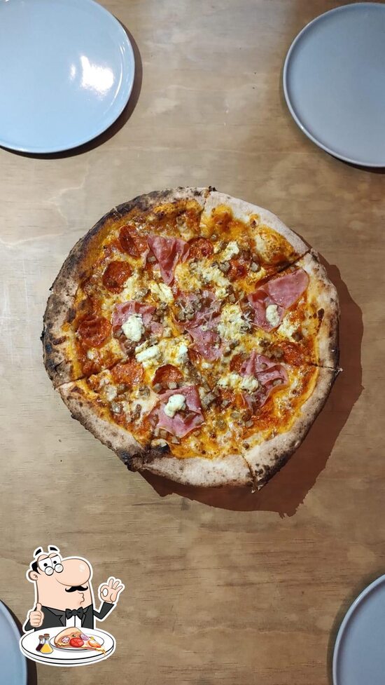 Menu at Roma Pizzas Artesanales restaurant, Tepic