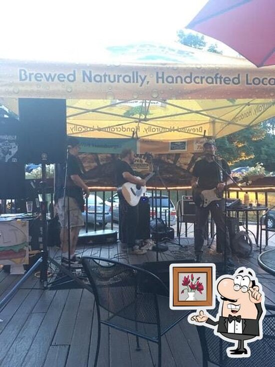 Stone Cellar Beer Garden in Appleton - Restaurant reviews