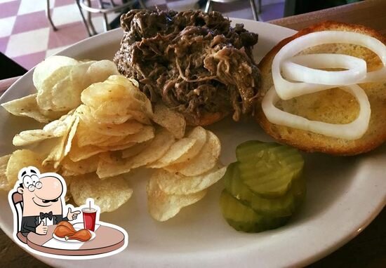 4 Mile Restaurant & Bar in Eau Claire - Restaurant menu and reviews