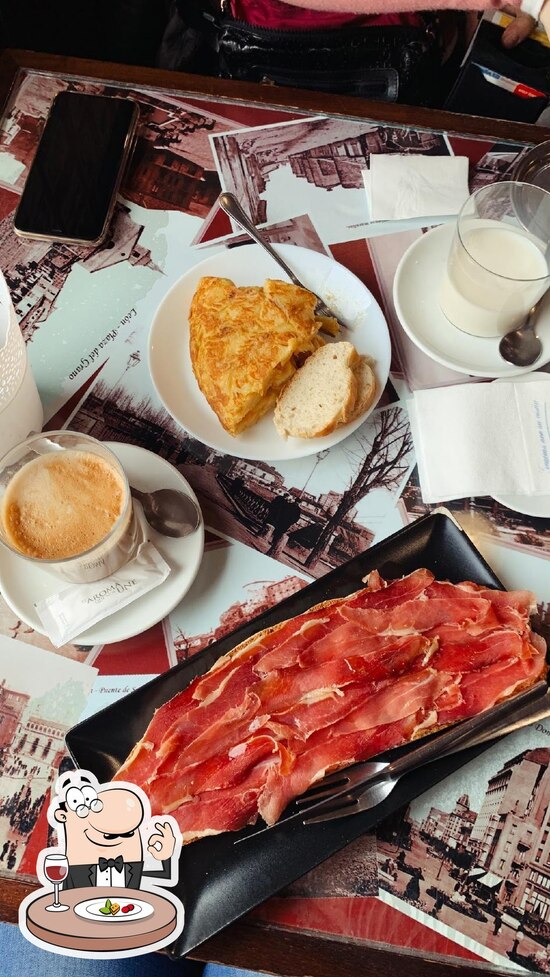 Menu at La Taberna de Colón cafe, León