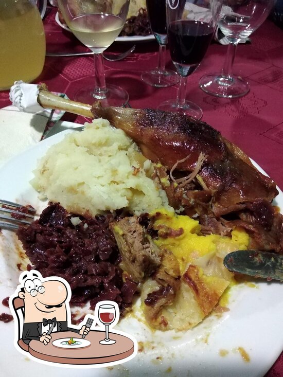 Öreg Duna Üzletház, Nagybajcs - Restaurant menu, prices and reviews