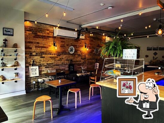 OMG Cafe & Tapas, Toronto - Restaurant menu, prices and reviews