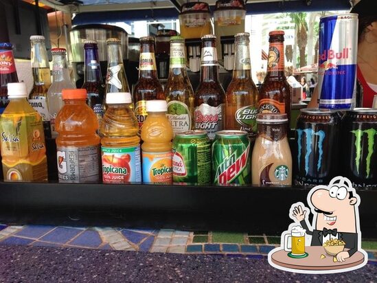 Sundial Cafe, 8200 Vineland Ave in Orlando - Restaurant menu and reviews