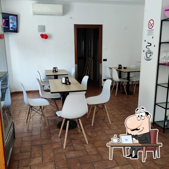 Snoopy dog bar, Parabiago - Menu del ristorante, prezzi e recensioni