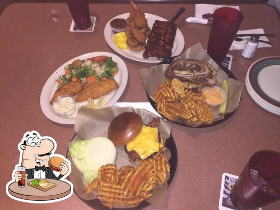 Pyramid Sports Bar & Pizzeria, Addison - Carta del restaurante y opiniones