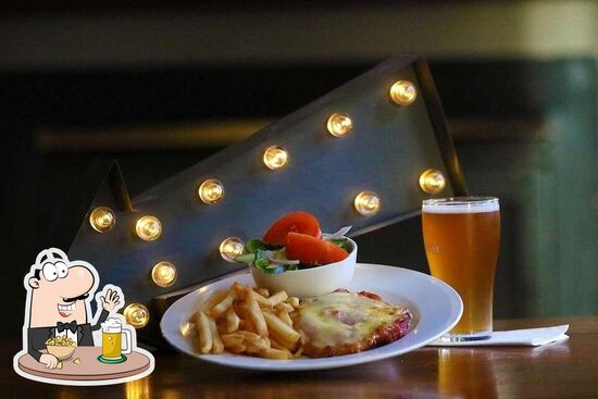 Menu at Commercial Hotel pub & bar, Werribee