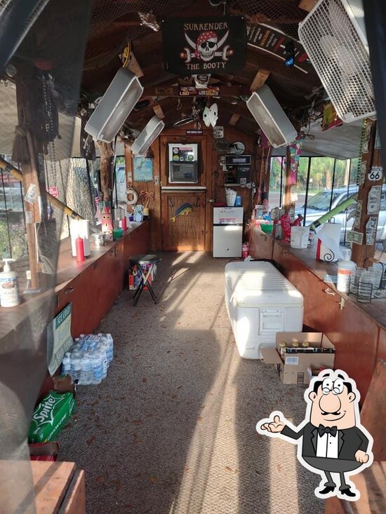 Chikn Butt Cafe, Yankeetown - Restaurant menu, prices and reviews