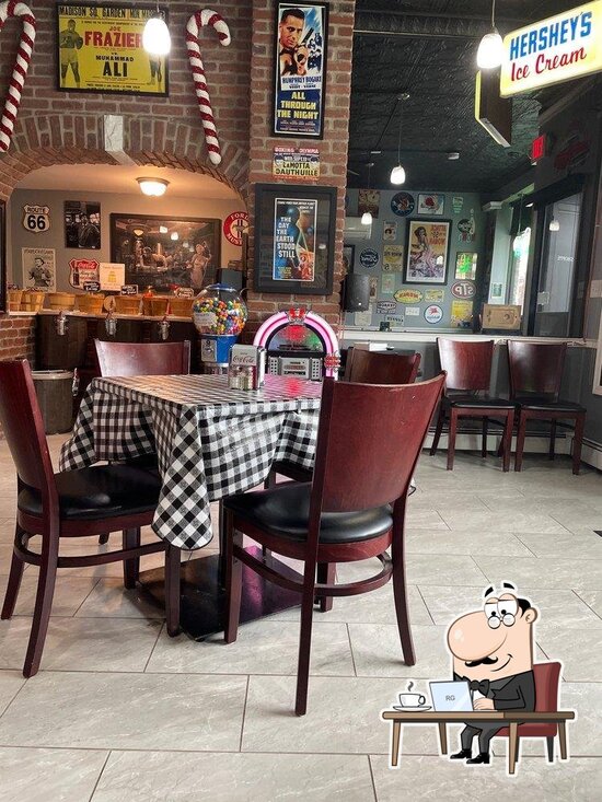 Muggsy's Sweet Shoppe, Nutley - Restaurant menu, prices and reviews