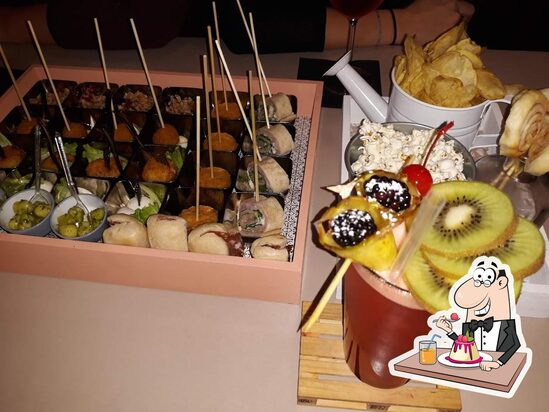 ID Concept Store pub & bar, Brescia, Via Guglielmo Oberdan - Recensioni ...