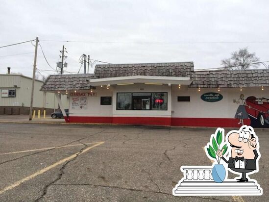 Tastee Inn & Out in Sioux City - Restaurant menu and reviews