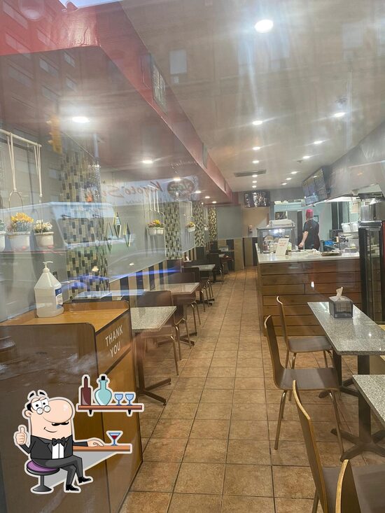 Mr. Fez Shawarma, Ottawa - Menu du restaurant, prix et avis