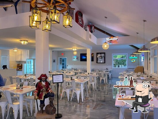 Menu at Captain Morgan's Seafood Grill Corp restaurant, Everglades City