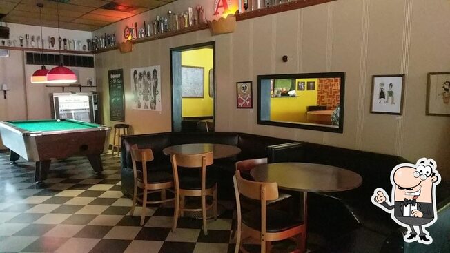 The Comet, Cincinnati - Restaurant menu, prices and reviews