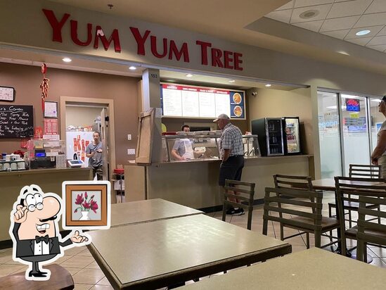 Yum Yum Tree, Kelowna - Restaurant menu, prices and reviews