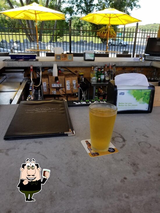III Guys, Edwardsville - Restaurant menu, prices and reviews