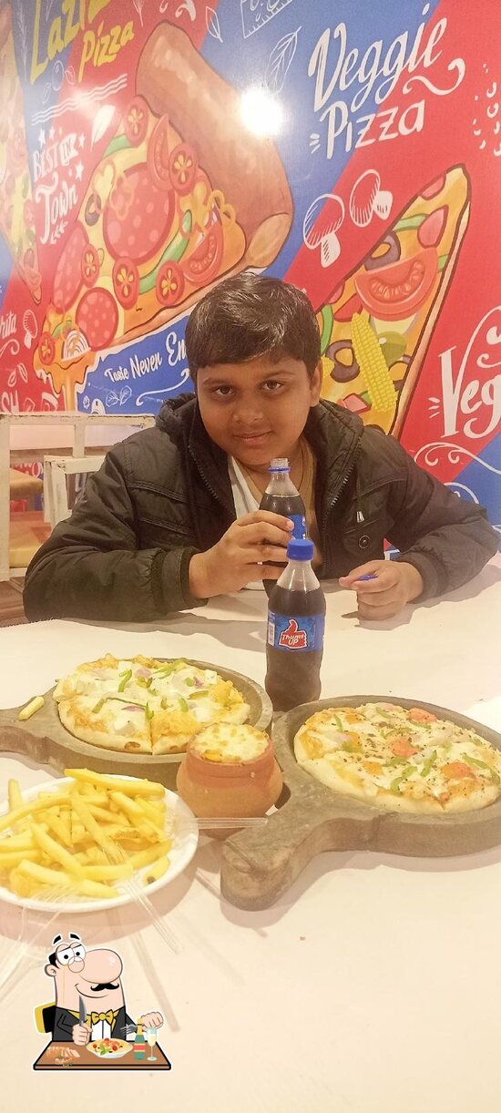 Menu at Laziz Pizza, Mahemdabad