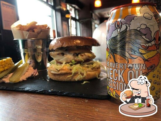 Camden Head, 100 Camden High St in London - Restaurant menu and reviews