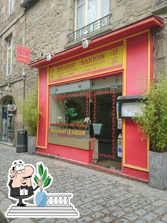 Menu at Le Saigon restaurant, Dinan